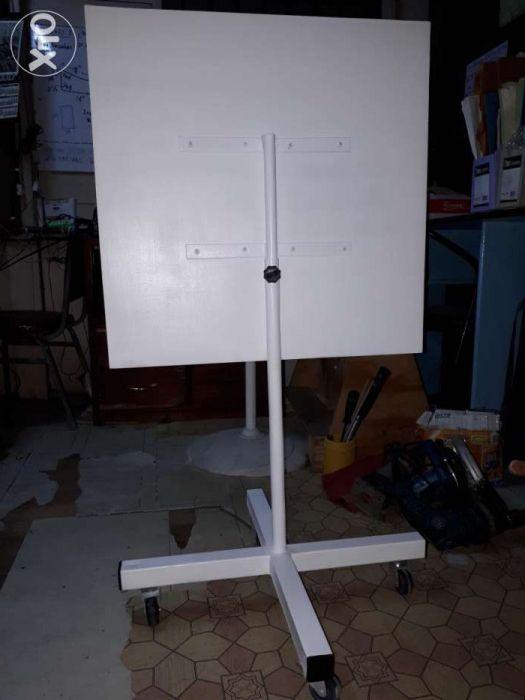 Upright Gonadal Shield Everything Else Looking For On Carousell