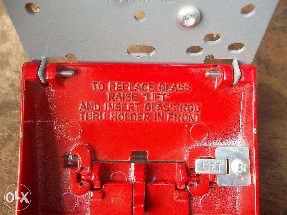 Edwards USA model 270SPO Fire Alarm Box Pull Station Switch, Furniture ...