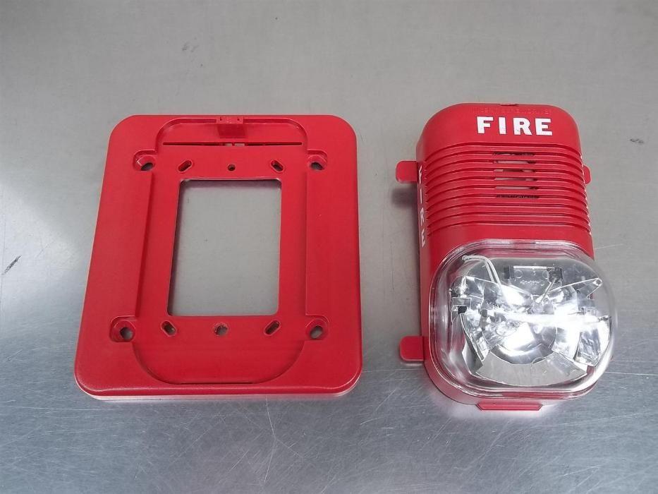 System Sensor USA model P1224MC Horn Strobe Fire Alarm, Furniture ...