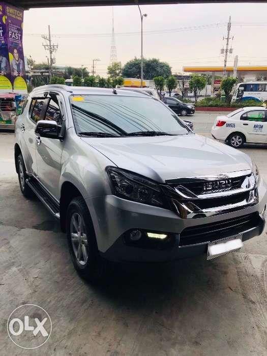 2017 Isuzu MUX LSA 4x2 automatic, Cars for Sale, Used Cars on Carousell