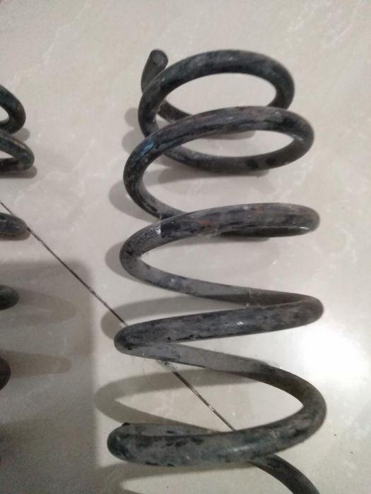 Honda civic coil spring, Car Parts & Accessories, Other Automotive ...