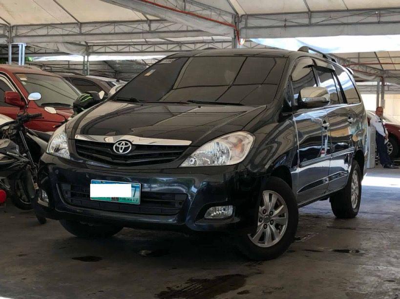 2010 Toyota Innova 2.5 G Matic DIESEL. 85K Mileage. 12K Monthly. FRESH ...
