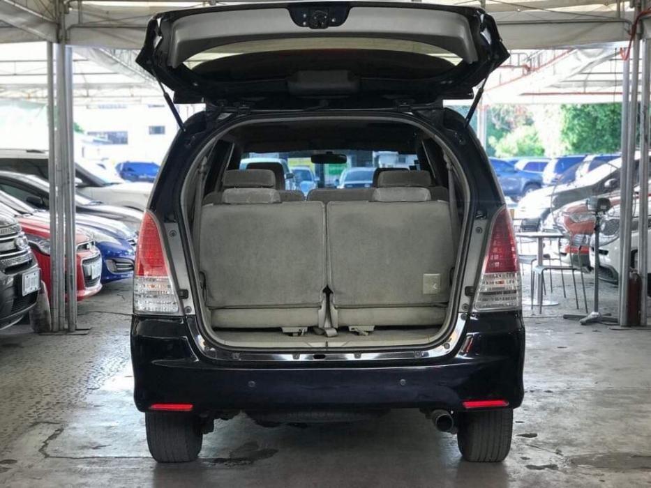 2010 Toyota Innova 2.5 G Matic DIESEL. 85K Mileage. 12K Monthly. FRESH ...