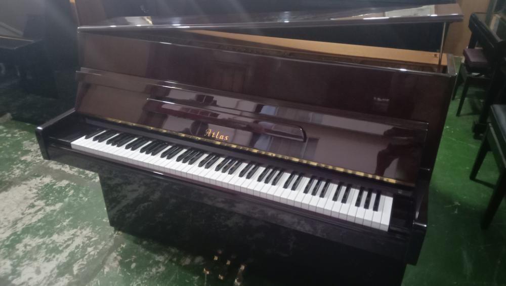Atlas Upright Piano NA3D Made in Japan Very Fresh, Hobbies & Toys ...