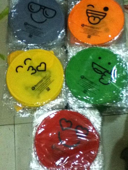 Twisted fans Round fans Foldable Circular fans with print or no print ...