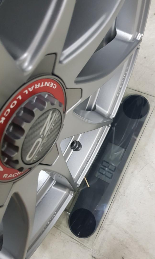 17" OZ Racing Formula HLT 7.5x17 +45 5x114.3 oz rims, Car Accessories ...