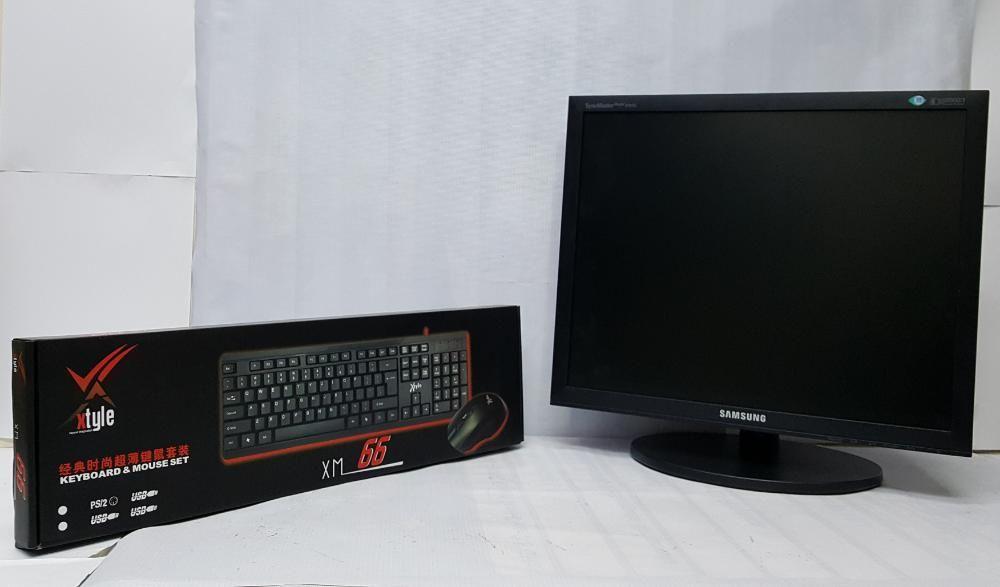 Samsung SyncMaster B1940 19-inch LCD Monitor with Xtyle XM-66 PS/2 ...