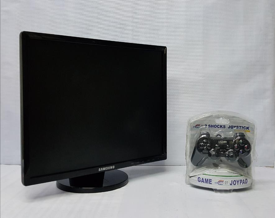 Samsung SyncMaster 943B 19-inch LCD Monitor with PC USB 2.0 Game ...