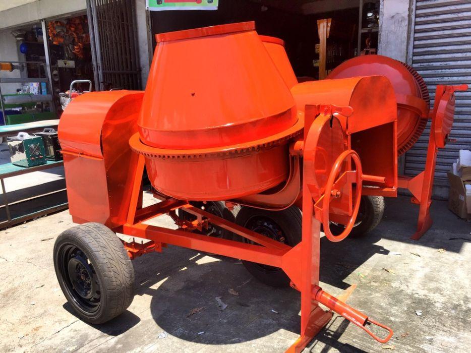 1 Bagger Mixer A-Frame, Commercial & Industrial, Construction Tools ...