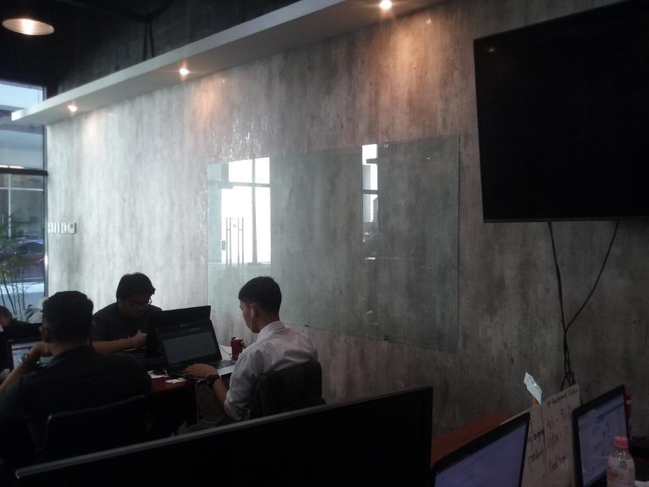 Colored Glass Board Writing Glass Board Frosted Glass Board, Hobbies ...