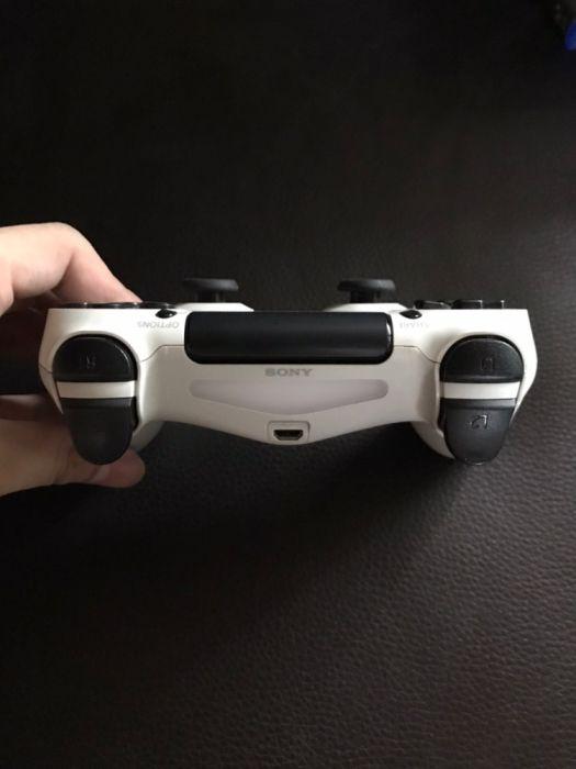 Sony PS4 Dualshock 4 Wireless Gaming Controller (White), Video Gaming ...