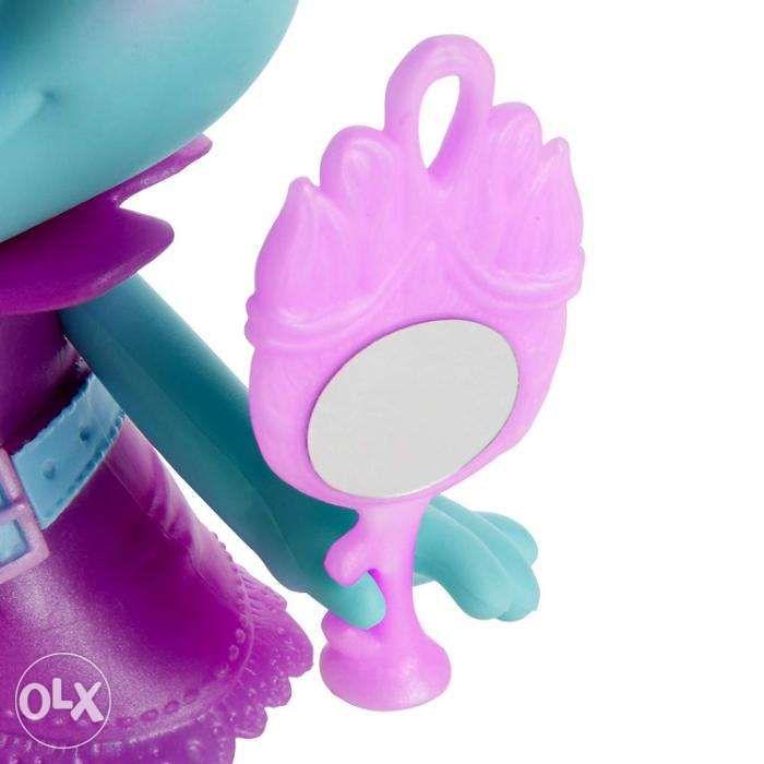 ORIGINAL Dreamworks Trolls Maddy 9Inch Figure, Babies & Kids, Infant ...