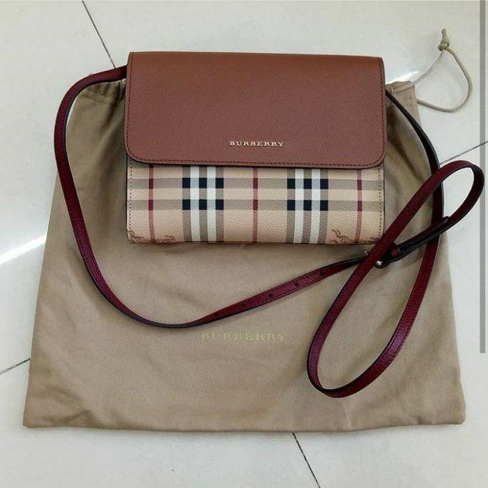 Burberry sling bag, Women's Fashion, Bags & Wallets, Cross-body Bags on ...