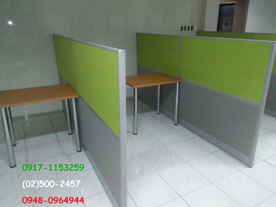 Standard Office Partition Laminated Table with Office Chair, Furniture ...