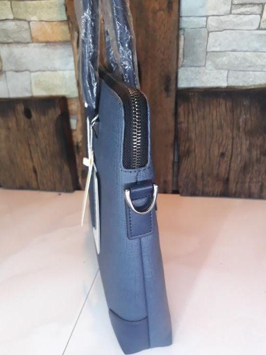 Laptop Bag Cefiro, Women's Fashion, Bags & Wallets, Tote Bags on Carousell