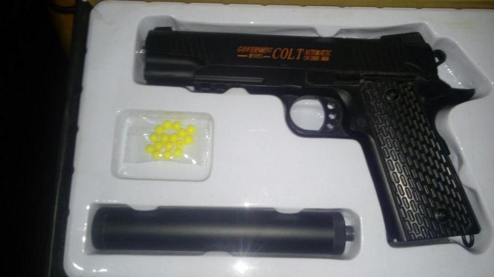 Airsoft Gun C10A Colt 1911 on Carousell