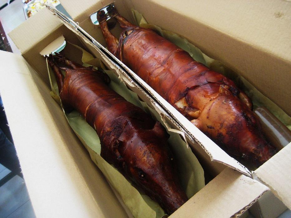 Customized Whole Lechon or Lechon Belly Corrugated Carton Box Boxes ...