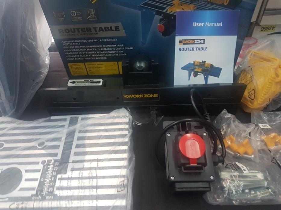 Router Table Workzone, Furniture & Home Living, Cleaning & Homecare ...