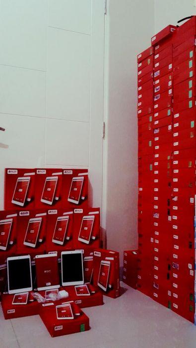 Pldt Red Tablet, Mobile Phones & Gadgets, Tablets, Android on Carousell