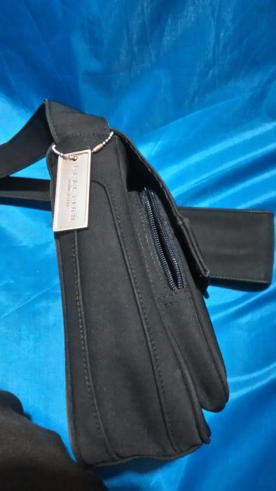 Kenneth cole body bag, Men's Fashion, Bags, Sling Bags on Carousell