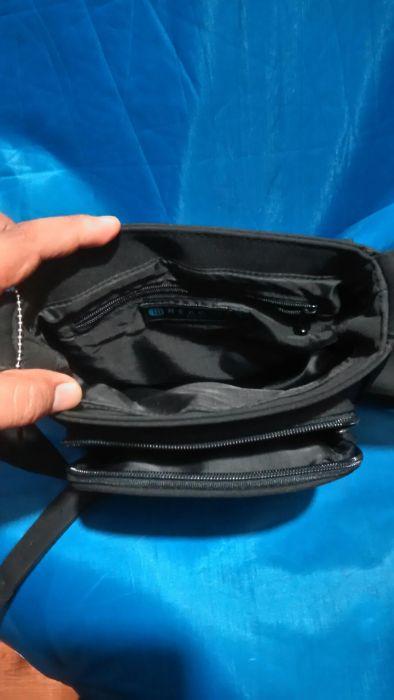 Kenneth cole body bag, Men's Fashion, Bags, Sling Bags on Carousell