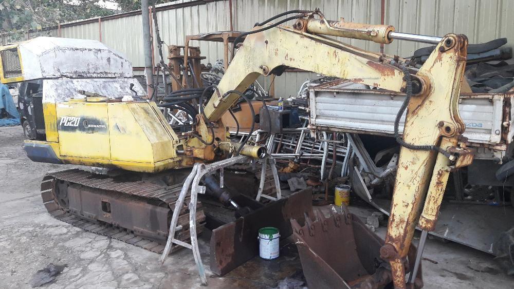 Komatsu Backhoe Excavator PC20, Special Vehicles, Heavy Vehicles on ...