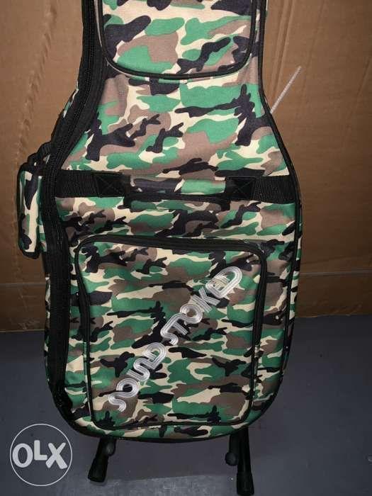 Sound Stoked Electric Padded Gig Bag, Hobbies & Toys, Music & Media ...