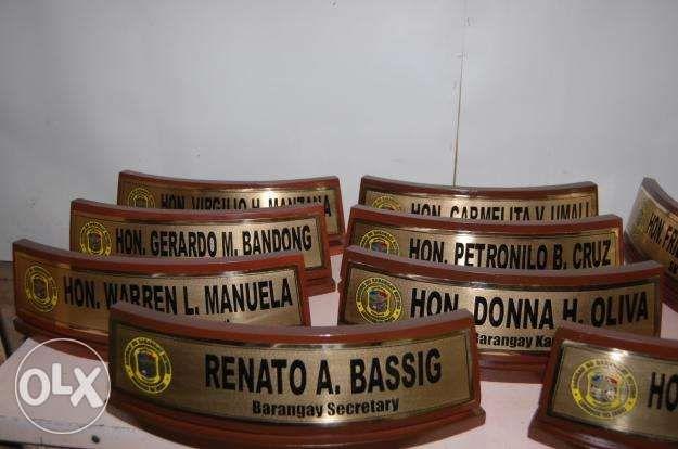 TABLE NAMEPLATE We accept Rush Table Sign Glass Acrylic Table Bar Wood ...