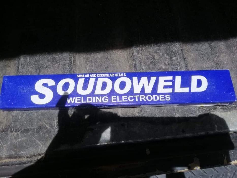 Soudoweld Welding Rod, Furniture & Home Living, Home Improvement ...