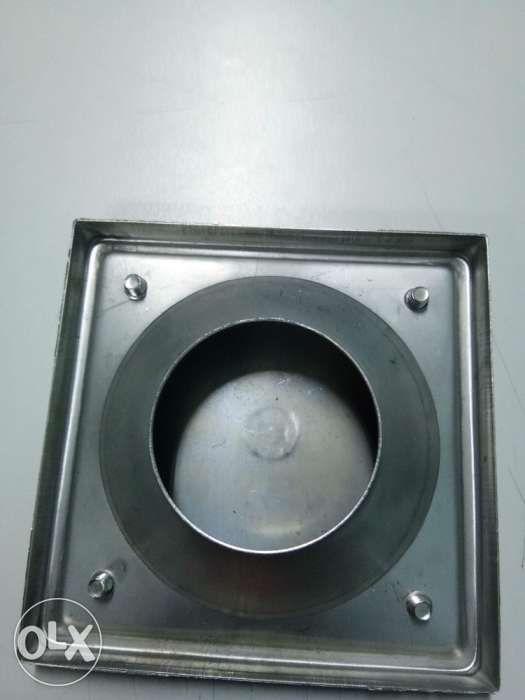 Stainless Floor Clean Out P110SB, Furniture & Home Living, Cleaning ...