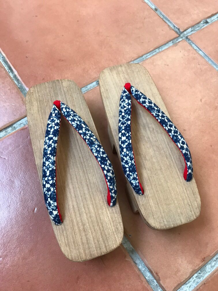 Japanese wooden clog, Everything Else on Carousell