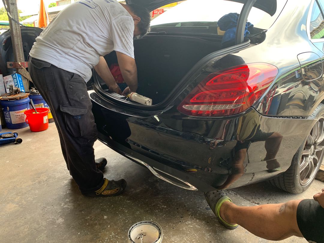 Mercedes W205 C Class Avantgarde front and rear bumper side skirts, Car ...