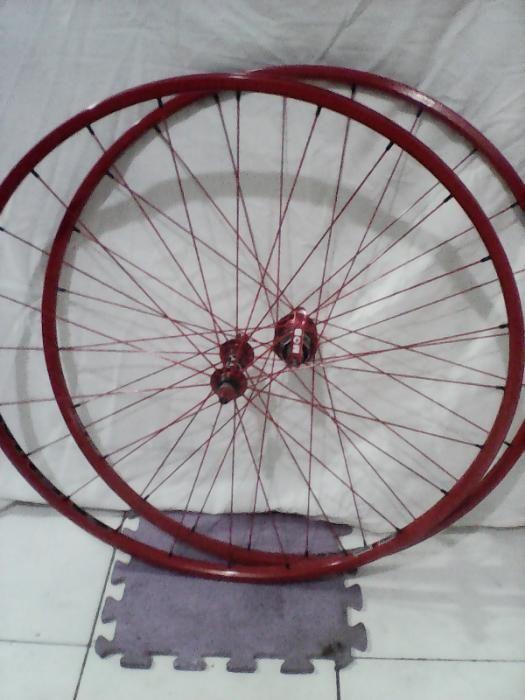 MOB Wheelset 700c, Sports Equipment, Bicycles & Parts, Bicycles on ...
