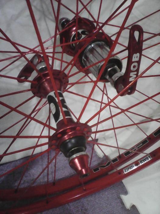 MOB Wheelset 700c, Sports Equipment, Bicycles & Parts, Bicycles on ...