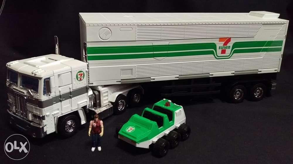 Transformers MP711 optimus prime 7 eleven exclusive, Hobbies & Toys ...