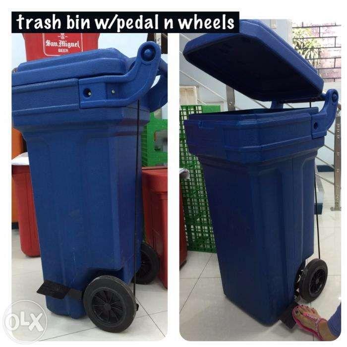 mobile trash bin roller, Furniture & Home Living, Cleaning & Homecare ...