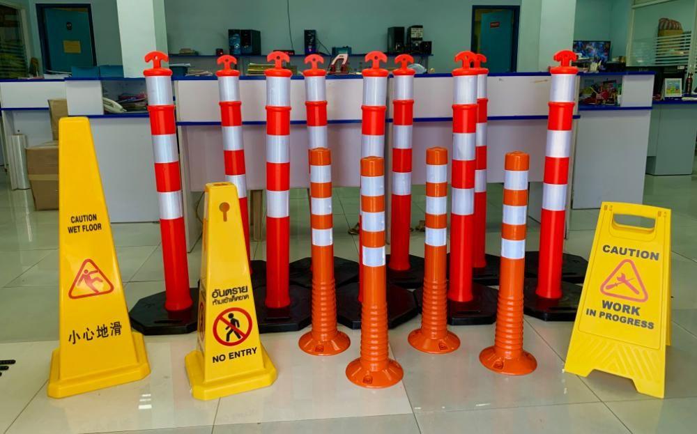 bollard flexible type with reflective sticker and bolt manufacturer ...