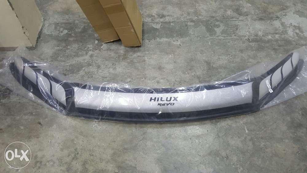 Toyota Hilux Revo 2016 hood guard 2 tone, Car Parts & Accessories ...