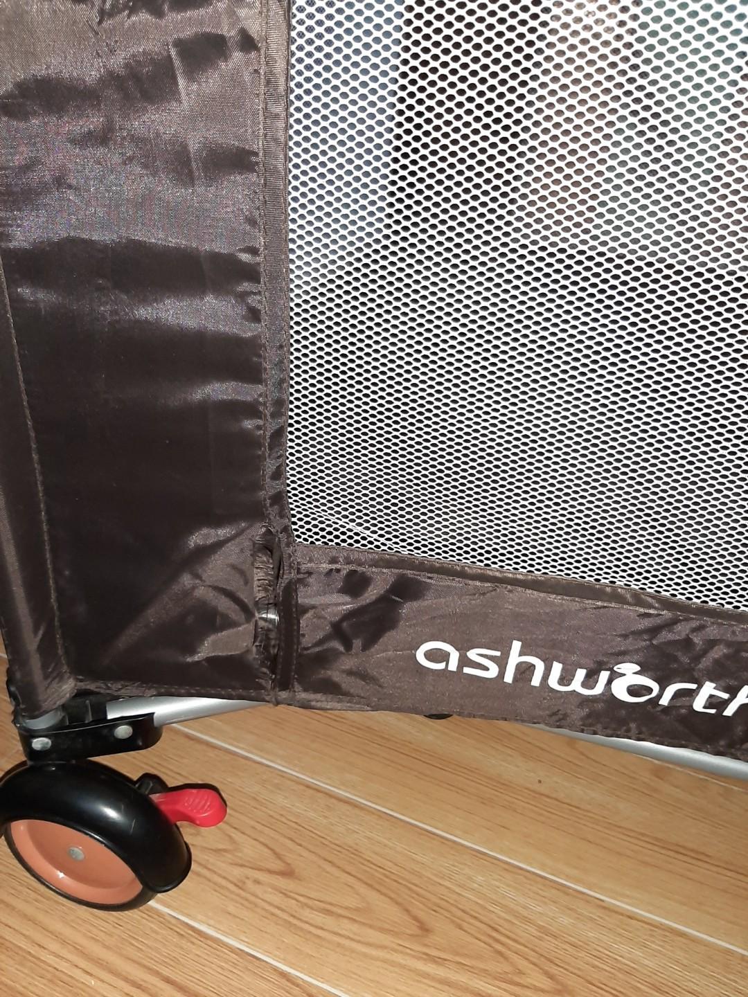 Crib with 2nd layer and Net, Babies & Kids, Baby Nursery & Kids ...