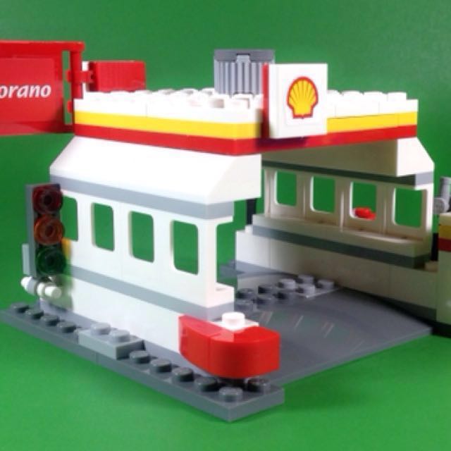 LEGO shell Station / FI Ferrari, Hobbies & Toys, Toys & Games on Carousell