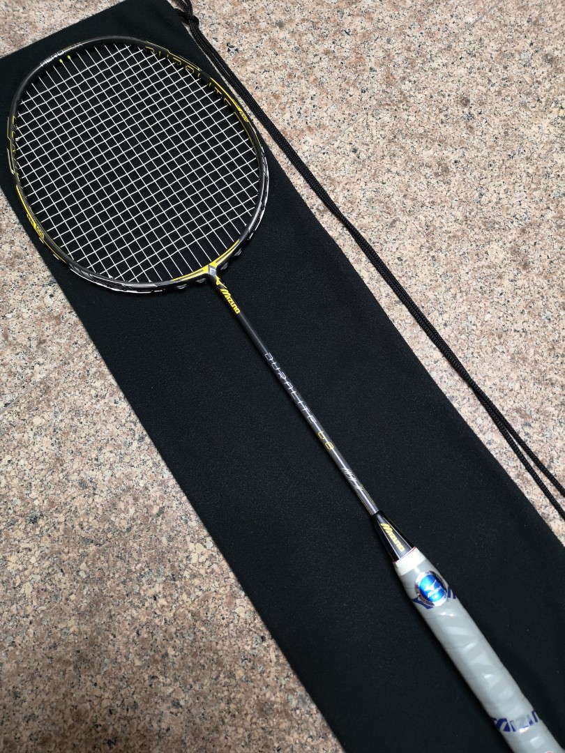 Mizuno DuraLite 68 Badminton Racket, Sports Equipment, Sports & Games ...