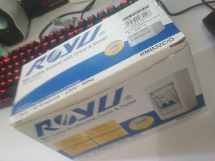ROYO 32 Ampere Mini Breaker with Outlet for Aircon, TV & Home ...