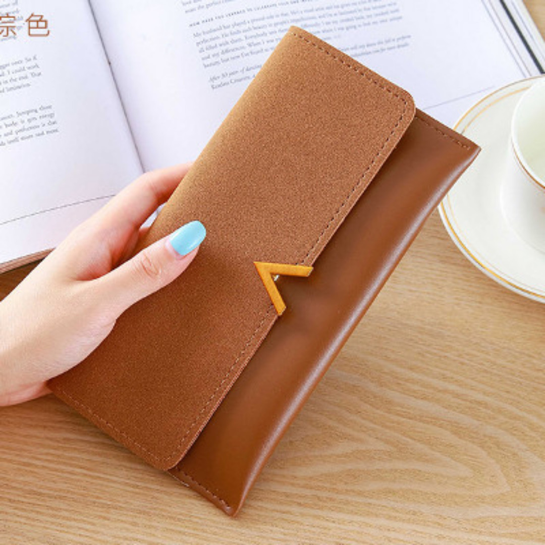 V Slim Long Wallet, Women's Fashion, Bags & Wallets, Wallets & Card ...