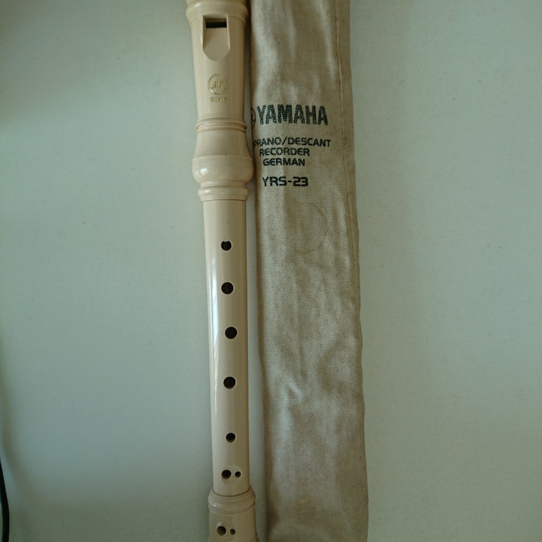 Yamaha Recorder, Hobbies & Toys, Music & Media, Musical Instruments on ...