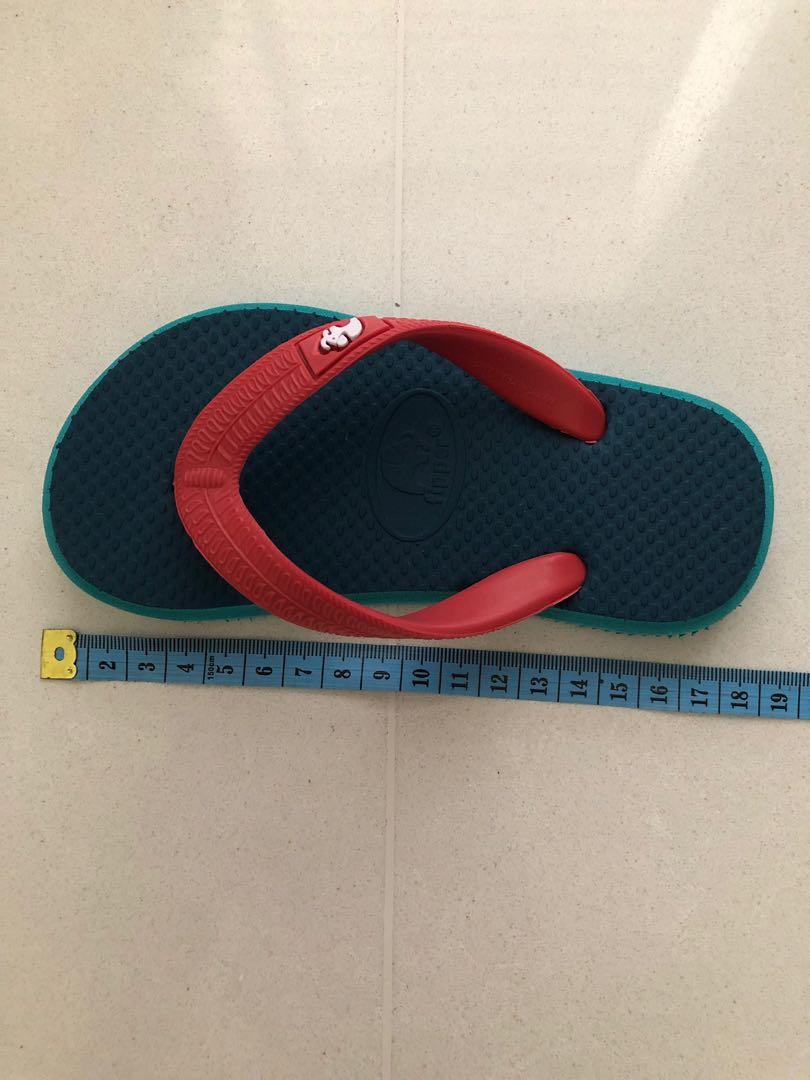 Flipper Slipper, Babies & Kids, Babies & Kids Fashion on Carousell