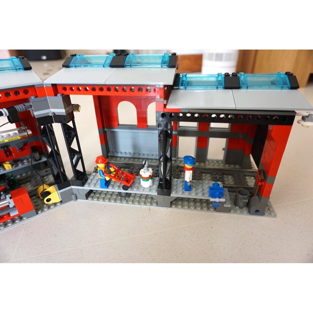 Lego Train 9v set 10027 - Train Engine Shed, Hobbies & Toys, Toys ...