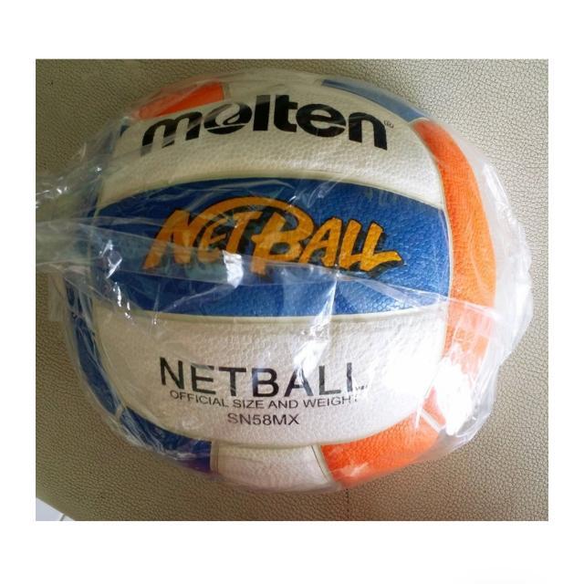 MOLTEN NETBALL, Sports Equipment, Sports & Games, Racket & Ball Sports ...