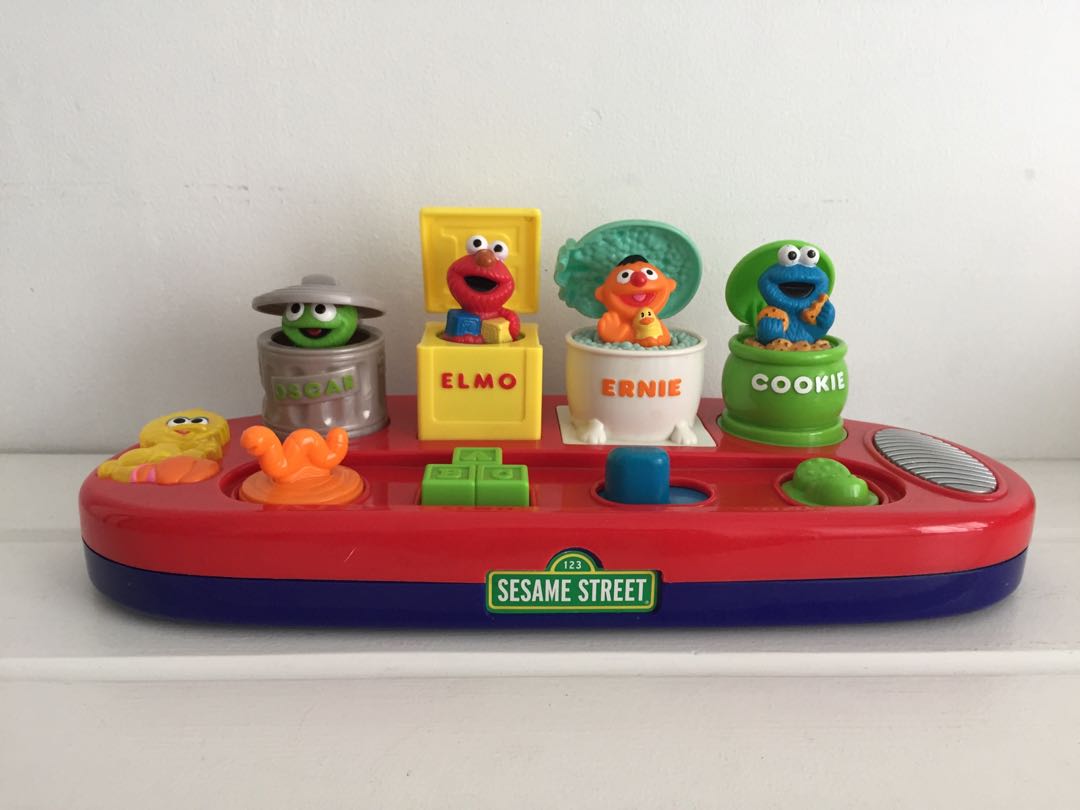 Sesame Street Oscar Elmo Ernie Cookie Baby Kids Toy, Babies & Kids ...
