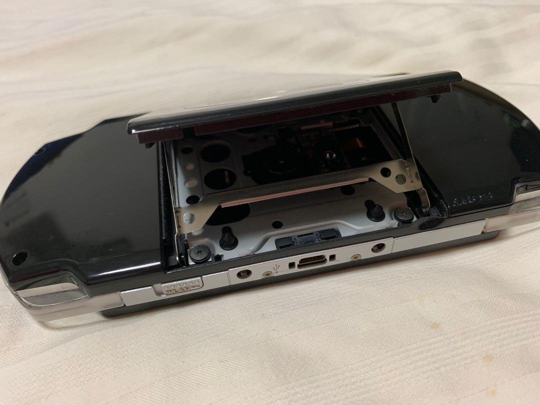 Sony PSP 2001, Video Gaming, Video Game Consoles, PlayStation on Carousell