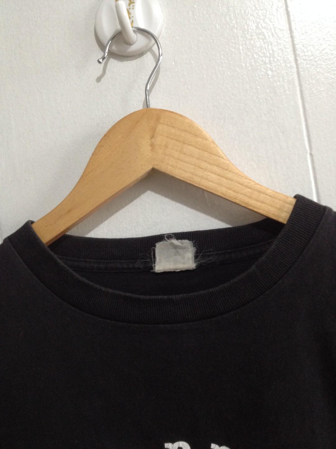 Vintage Supreme 2002, Men's Fashion, Tops & Sets, Formal Shirts on ...